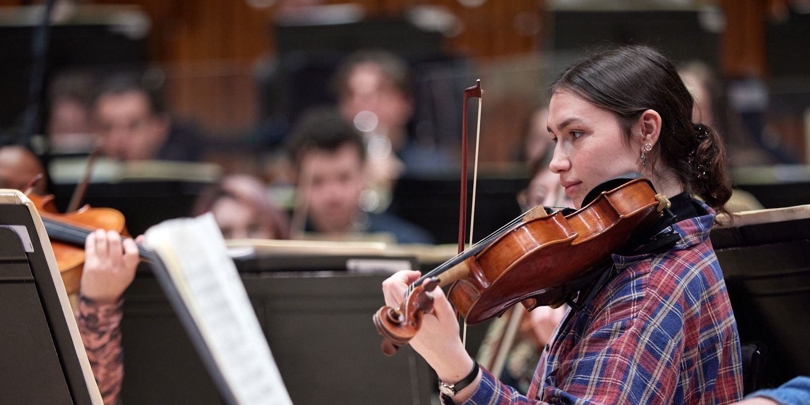 Guildhall School tops the Guardian University Guide music league table ...