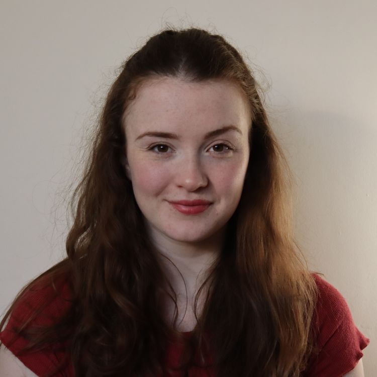 Emily Dickson (MA Collaborative Theatre Production & Design ...