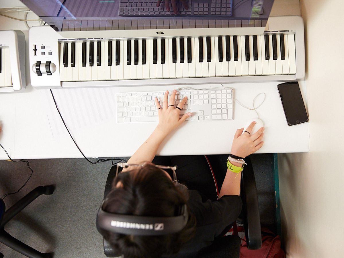 Short Courses & Summer Schools | Guildhall School of Music & Drama